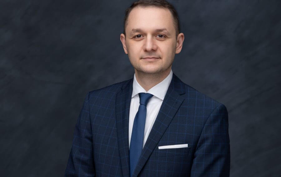 Alexandru Chiriță, CEO Electrica - Promisiunea inovației: Modelarea ...